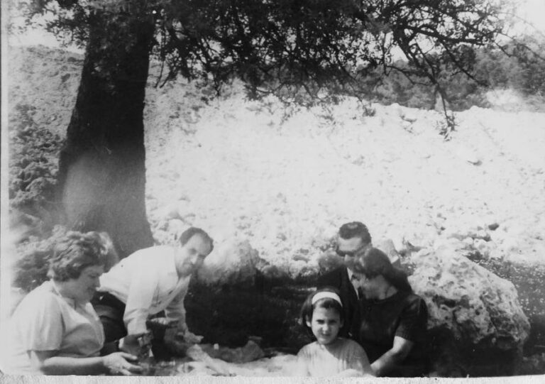 1969: Η αφετηρία του ΣΔΙΠ στην Αγία Τριάδα - Συνεταιρισμός Διεθνής ...